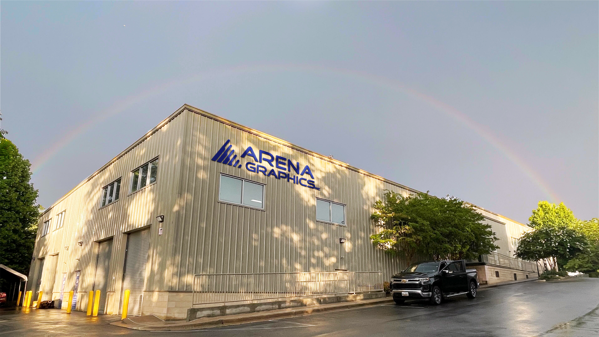 About – Arena Graphics